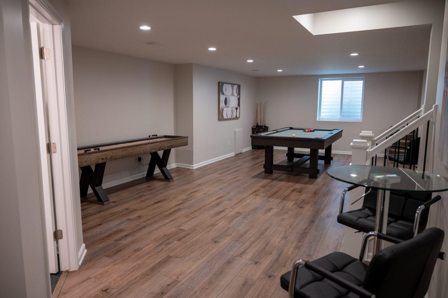 Canton, MI Finished Basement with Bar and Game Room - Basements Plus