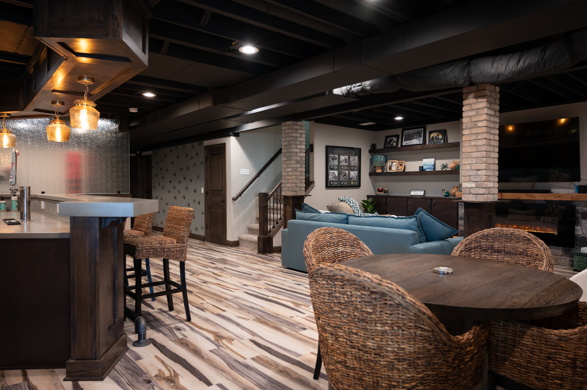 Finished Basement with Bar, Gym and Bathroom in Rochester, MI ...